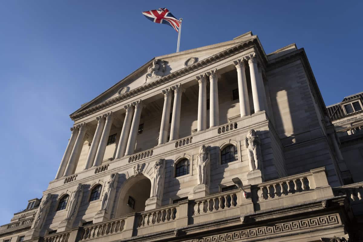A dovish hike from the Bank of England weighs on GBP - FxExplained